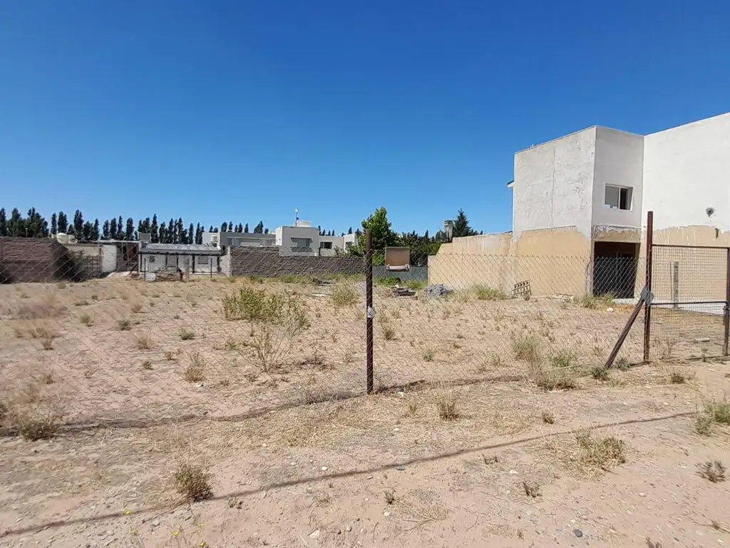 Terreno Venta, 12mts frente, 30mts fondo, Terrenos Linderos En Las ...