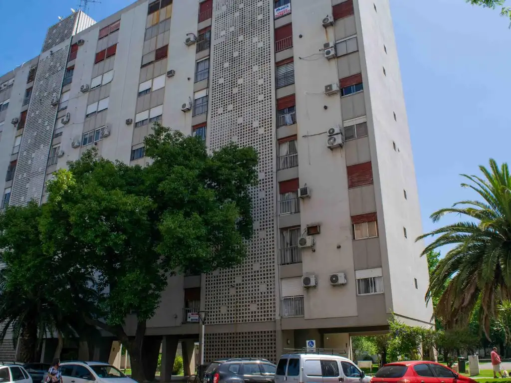 Venta Departamento 2 dormitorios 50 años, Oeste, 50m2, Av. Fondo La ...
