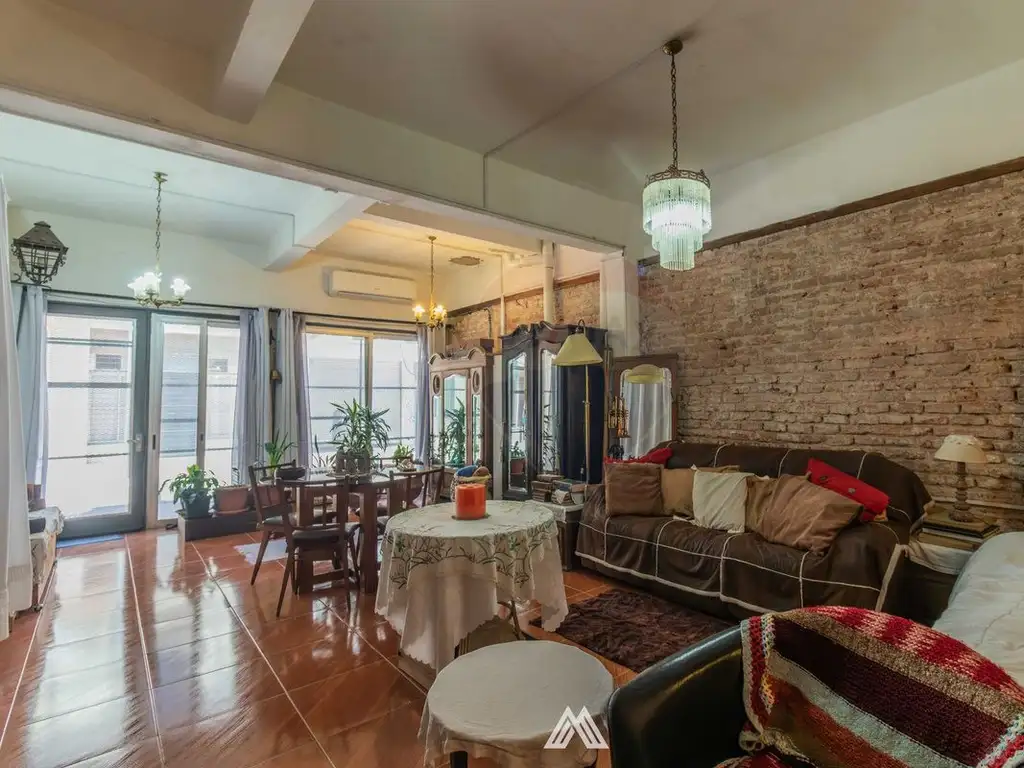 Venta Local, 91 años, Colón 1300, Ciudad Vieja, Montevideo | Argenprop