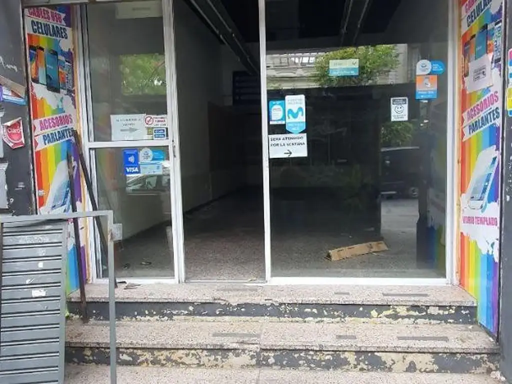 Alquiler Local, Montes Oca 1200, Barracas | Argenprop