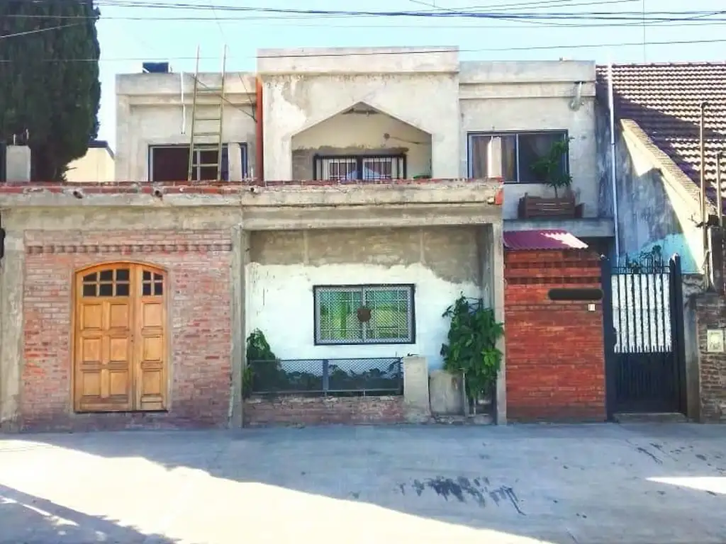 Venta Casa 6 dormitorios 5 años, 280m2, San Guillermo, Martin Coronado, Zona Oeste | Argenprop