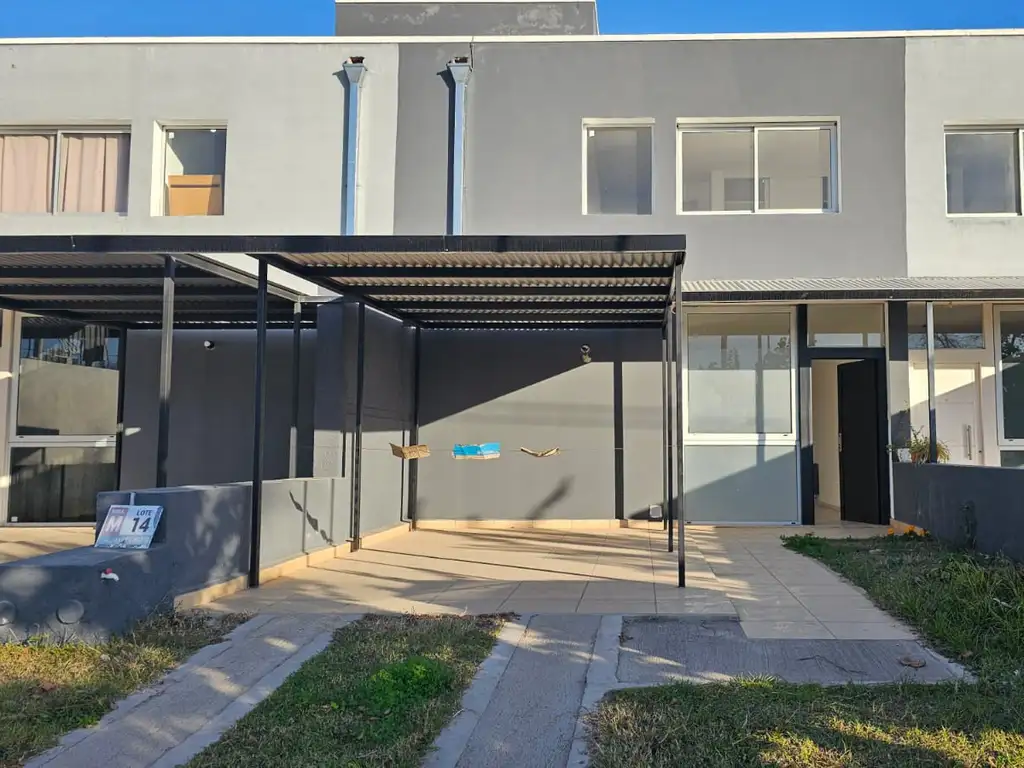 Alquiler Casa 2 dormitorios a estrenar, 1 cochera, 130m2, Barrio Norte ...