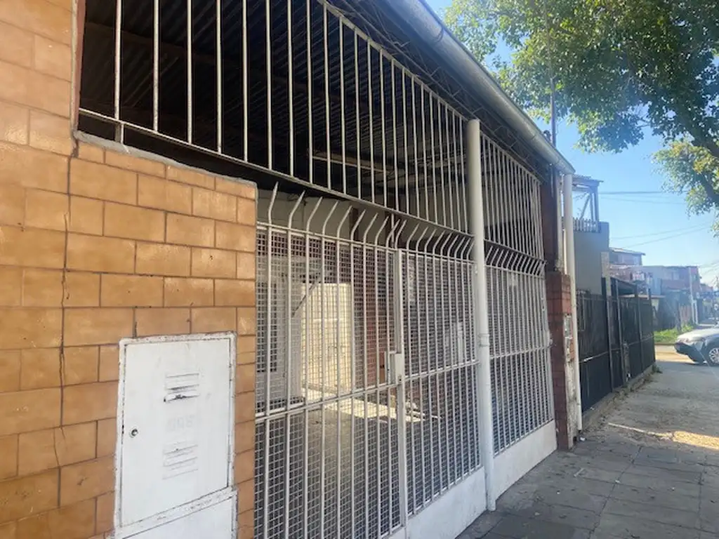 Alquiler PH 1 dormitorio, 50m2, Camino Real Moron 0 piso Pb, Boulogne ...