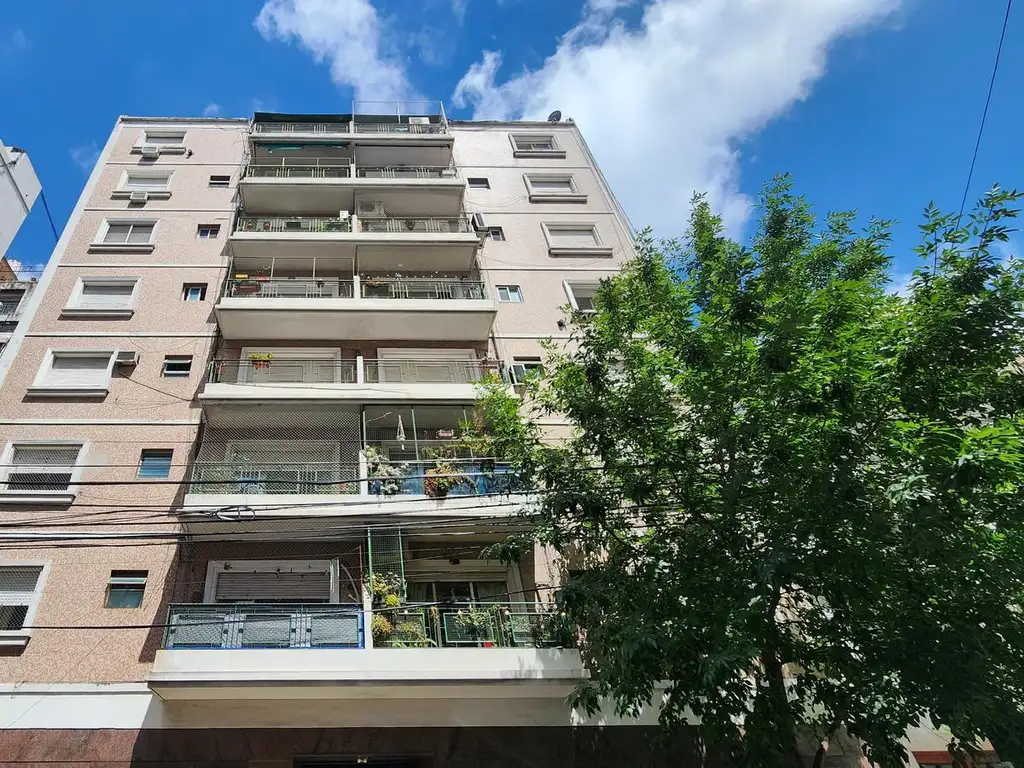 Departamento Venta 2 ambientes 65 años, 53m2, Lateral, Acuña Figueroa ...