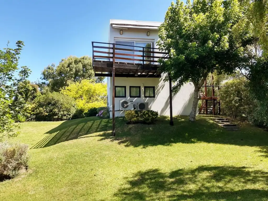 Casa Venta 4 ambientes 15 años, 170m2, 1 cochera, Corbeta Neptuno 700 ...