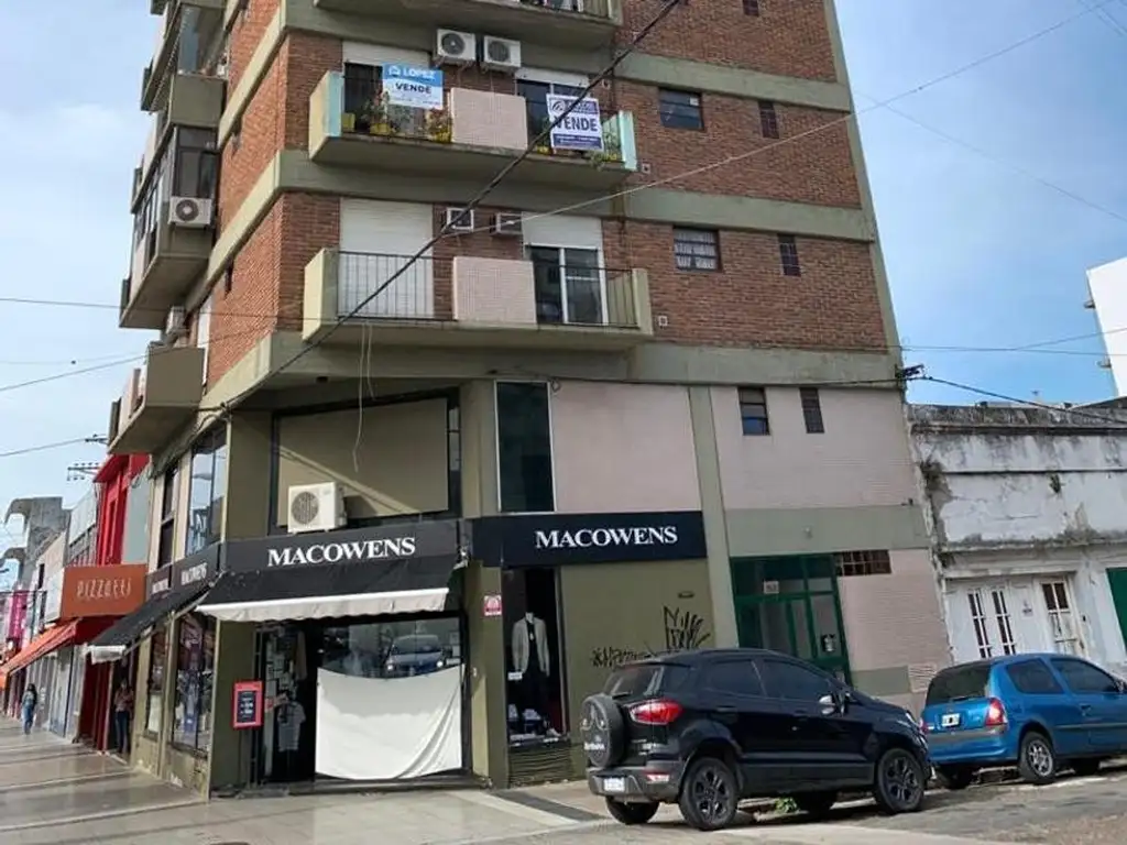 Departamento Alquiler 2 ambientes 35 años, con balcón, Frente, De ...