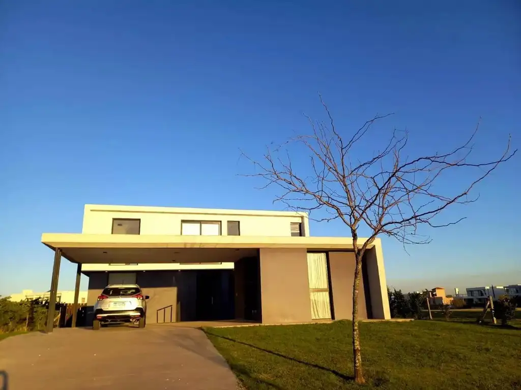 Casa Alquiler 5 ambientes 3 años, 299m2, 2 cocheras, Avenida Los Lagos ...