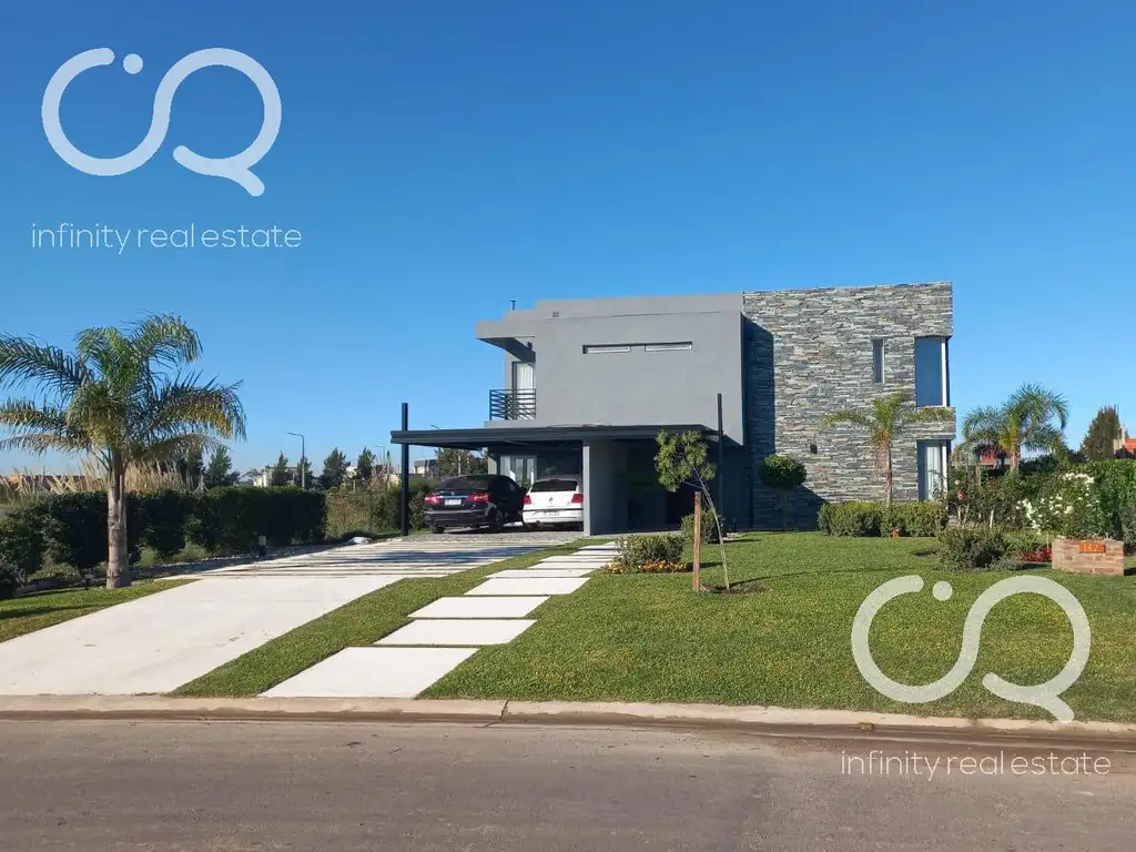 Venta Casa 2 años 3 dormitorios, 220m2, con balcón, Casa En San Sebastián Área 8, San Sebastian ...