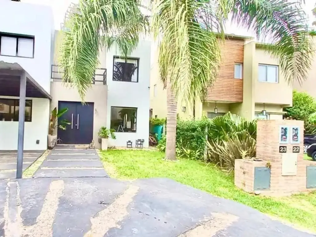 Venta Casa 3 dormitorios, 190m2, 2 cocheras, Segundo Sombra 2300 ...