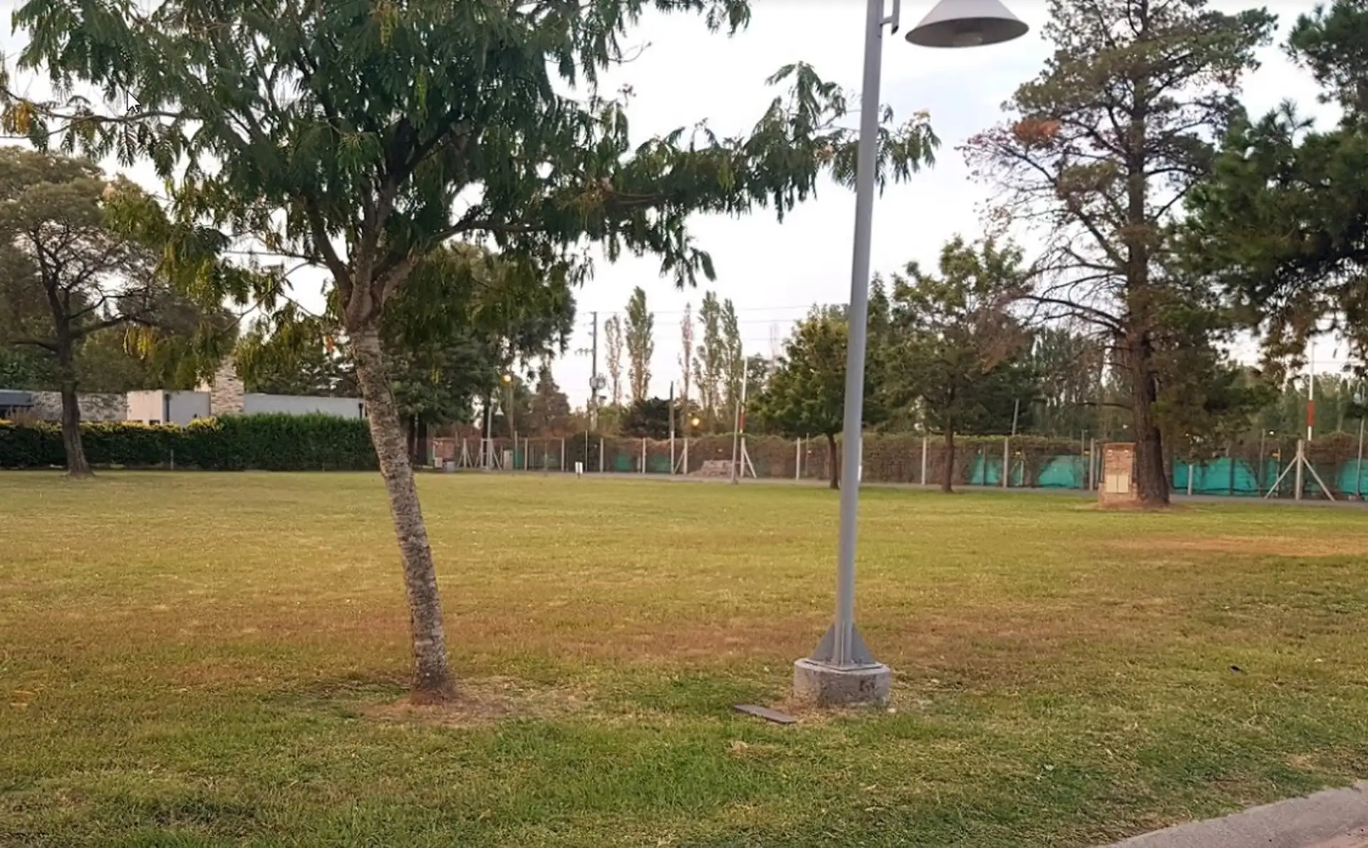 Casco De Alvarez - Barrio cerrado - Partido de Moreno - Argenprop