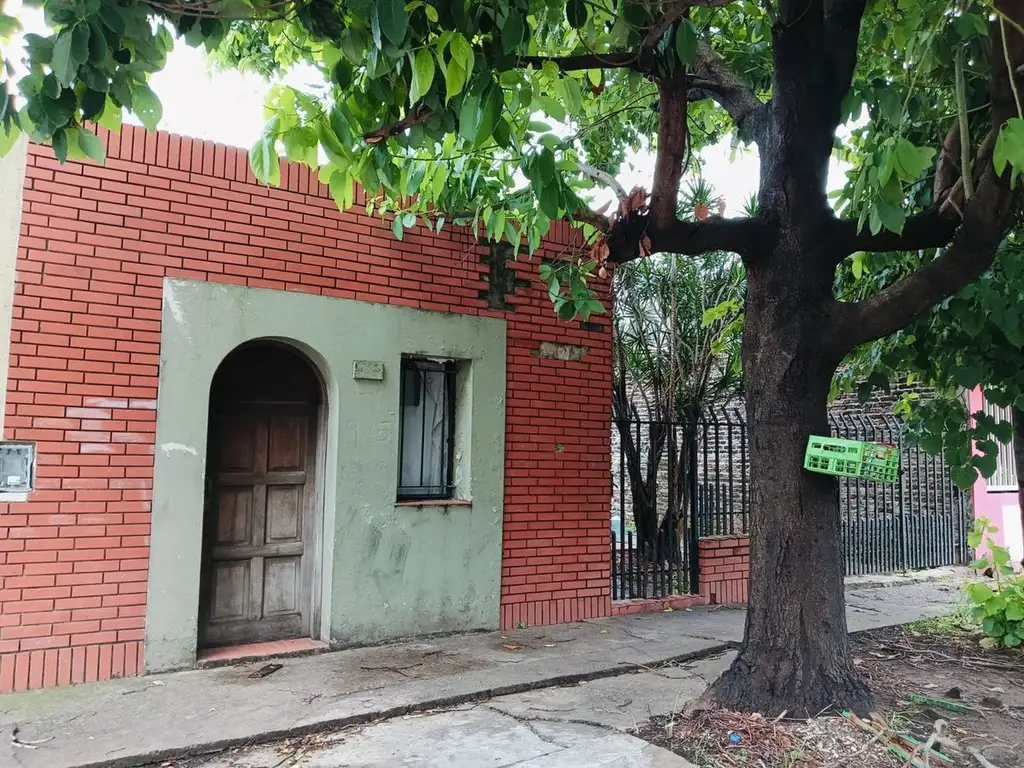 Venta Casa 30 años 3 dormitorios, 108m2, 1 cochera, Luis José ...