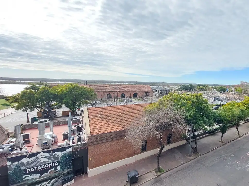 Alquiler Departamento 45 años 2 dormitorios, 75m2, Frente, Wheelwright ...