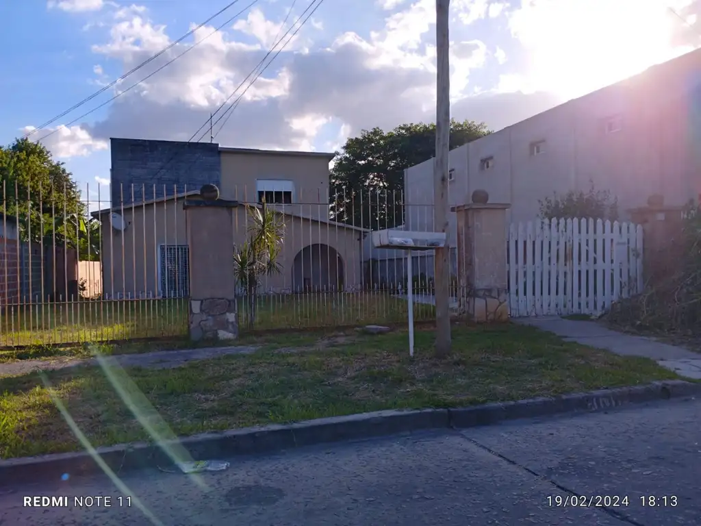 Casa Alquiler 60 años 4 ambientes, 80m2, Zarate 600, Villa Ballester ...