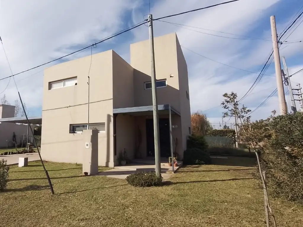 Casa Venta 8 años 3 dormitorios, 180m2, Nelson Mandela, Roldan, San ...