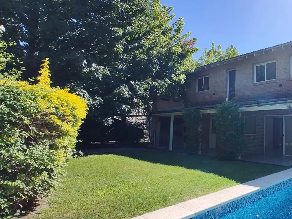 Venta Casa 25 años 4 dormitorios, 185m2, Este, Av. Liniers 2300, San Jacinto | Argenprop