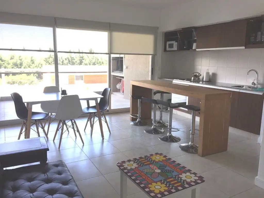 Departamento Alquiler 12 años 3 ambientes, 57m2, con balcón, Av. Del ...