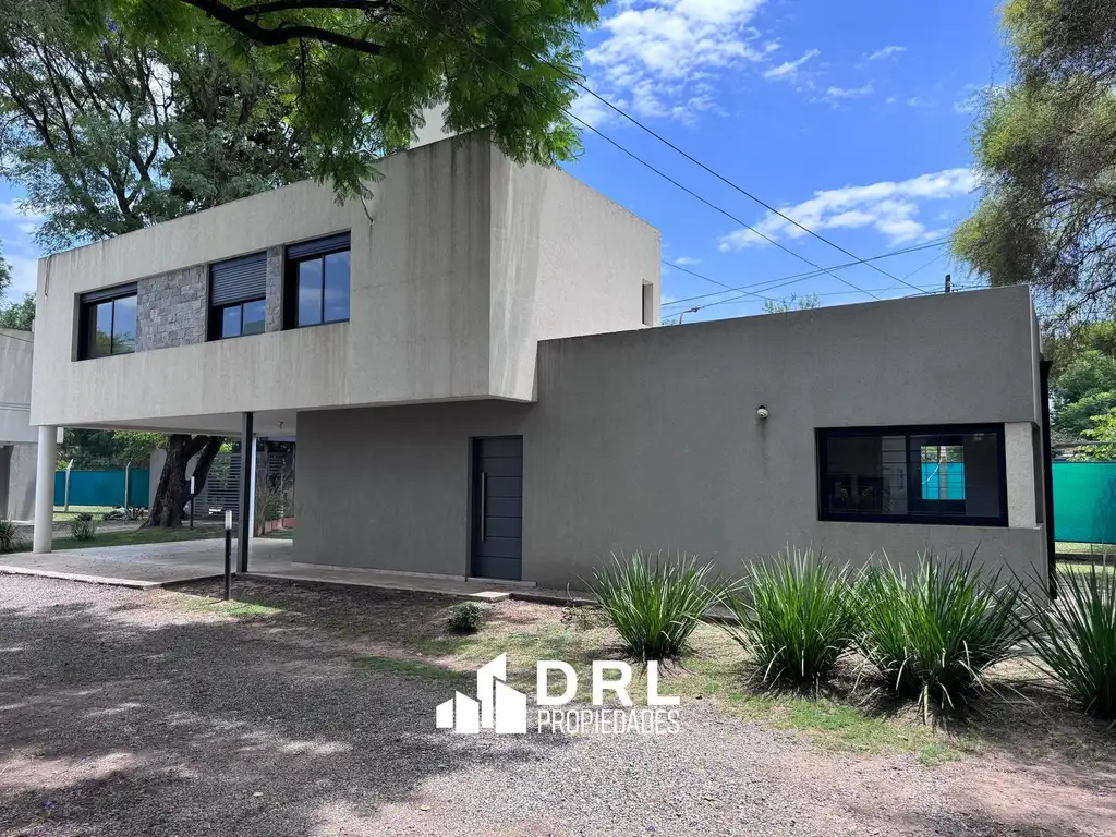 Casa Venta 10 años 5 ambientes, 2 cocheras, 165m2, San Alfonso, San ...