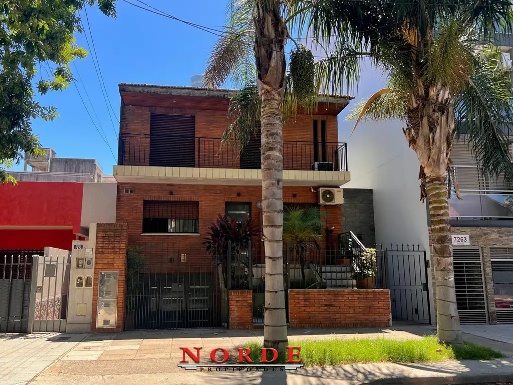 PH Venta 40 años 3 ambientes, 1 cochera, 130m2, Patrón 7200, Liniers ...