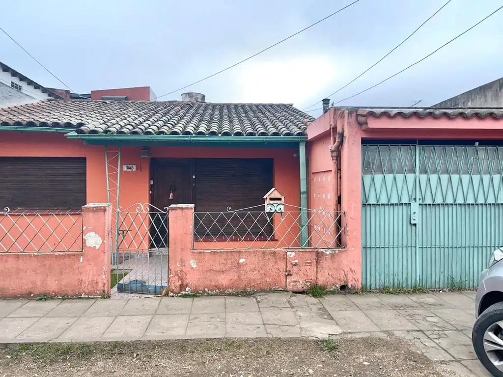 Venta Casa 2 dormitorios, 80m2, 1 cochera, Agrelo 1600, Jose Clemente Paz, José C. Paz | Argenprop