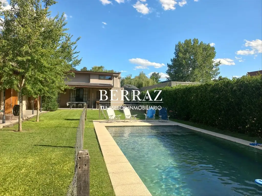 Temporal Casa 15 años 3 dormitorios, 250m2, 1 cochera, El Lucero ...