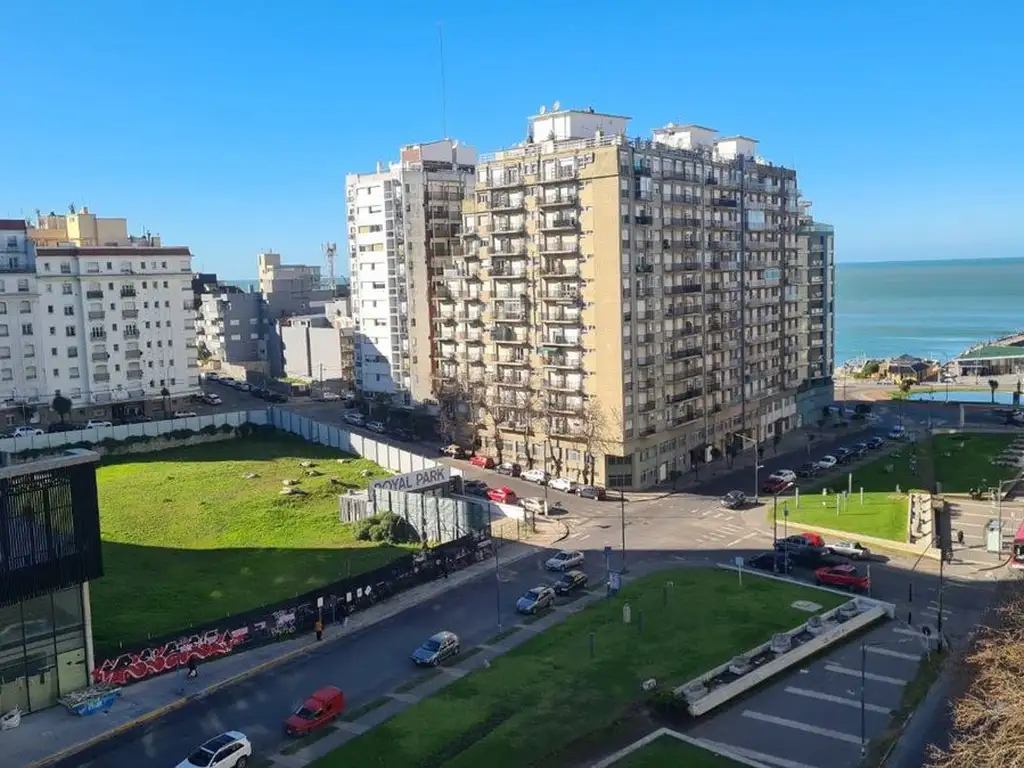 Alquiler Departamento 55 años 4 dormitorios, 118m2, con balcón ...