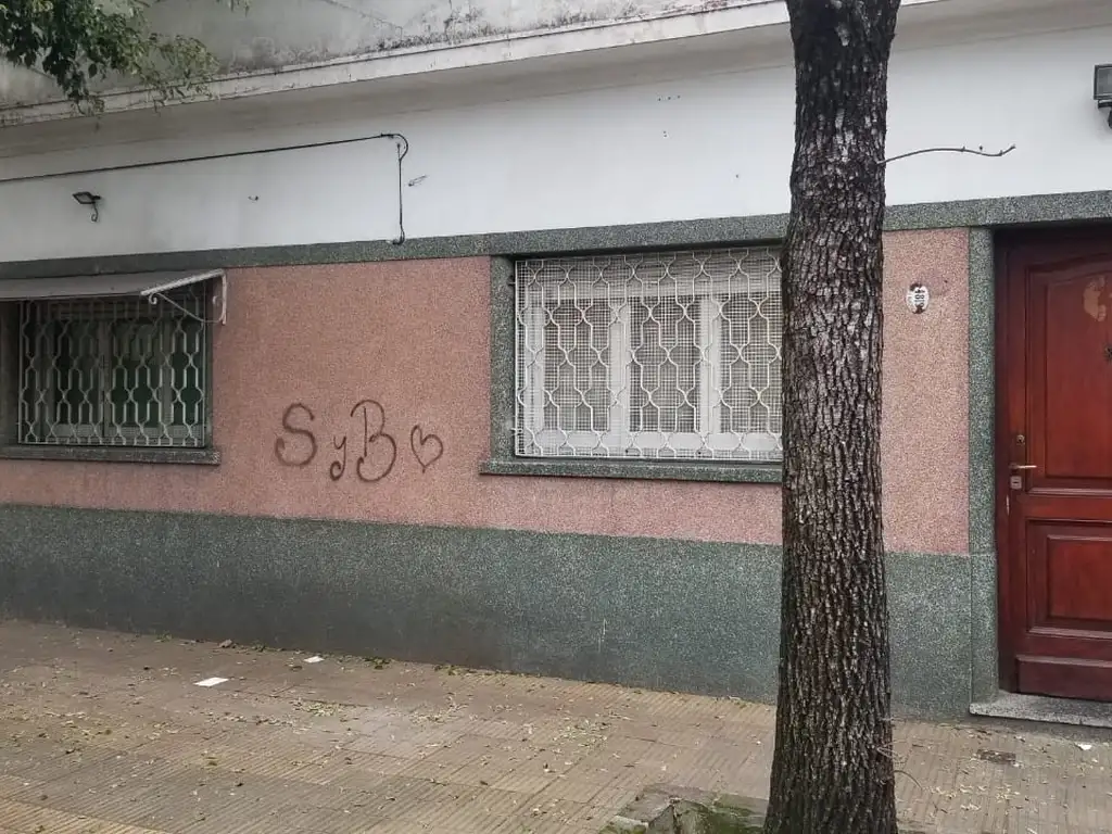 Venta Casa 2 dormitorios, 65m2, Dr L Belaustegui 4800, Velez Sarsfield | Argenprop